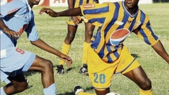 2014 LIME ISSA Schoolboy Football Season Kicks Off Saturday | RJR News ...