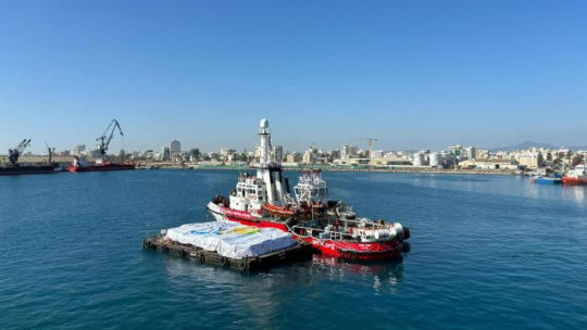 First Aid Ship Reaches Gaza Amid New Efforts Step Up Relief To Besieged ...