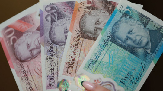 King Charles Banknotes Enter Circulation In UK | RJR News - Jamaican ...