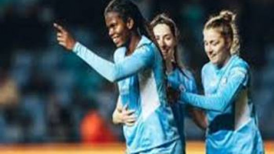 "Bunny" Shaw On Target For Man. City In Win Over London City Lionesses ...